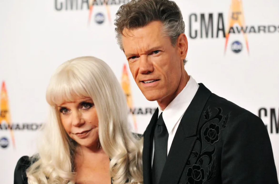 Elizabeth Hatcher-Travis: Randy Travis’s Ex-Wife, Career, Net Worth ...